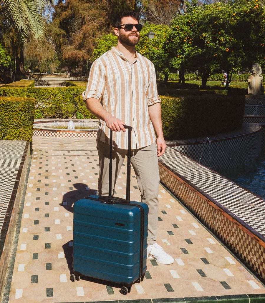 Anode 56L Easyjet Carry On Cabin Suitcase 56x45x25 cm – Cabin Max