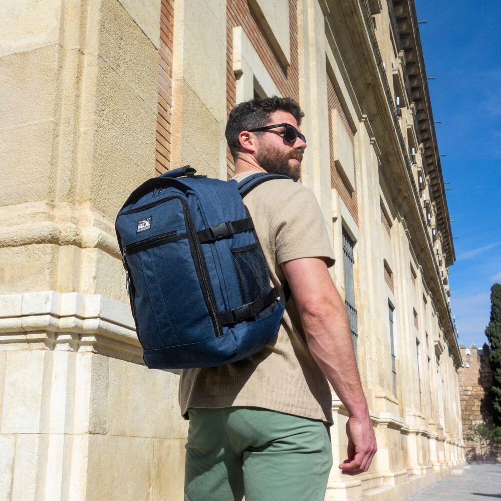 Metz 24L Backpack - 40x30x20cm – Cabin Max