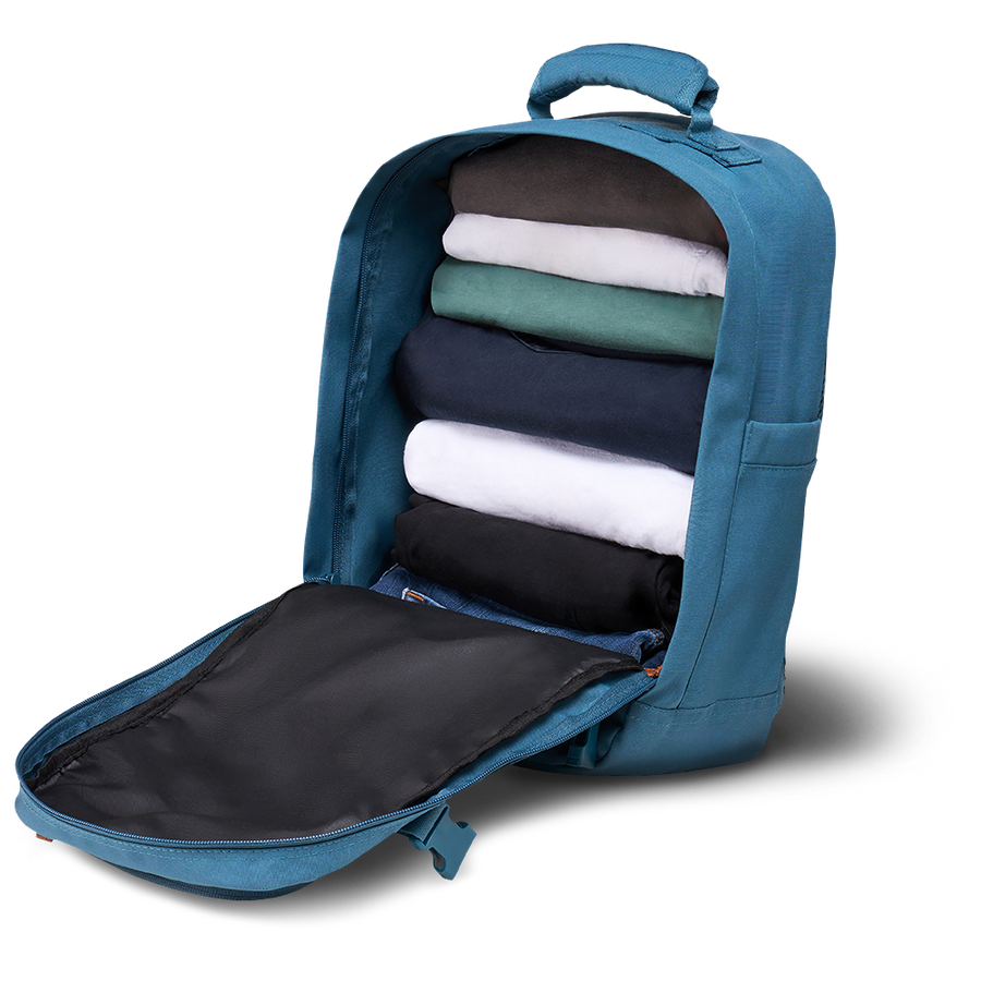 Metz 24L Backpack - Ideal 40x30x20 Carry-On Bag – Cabin Max